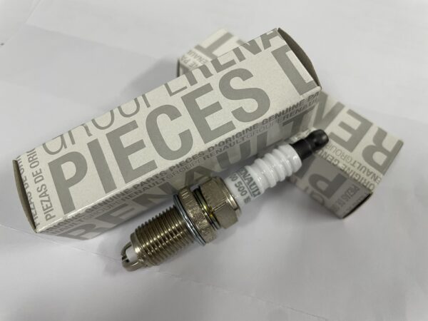 Genuine RENAULT Spark Plug x4 pc - United Motor Trading Pte Ltd